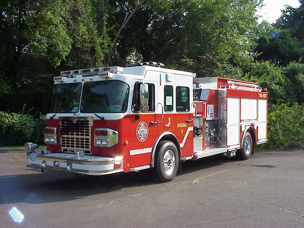 Top Mount Pumper – New England Fire Equipment & Apparatus